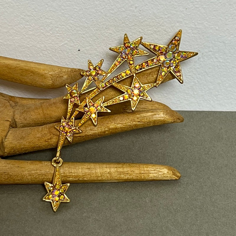 Wilson & Butler Brooch - Etsy