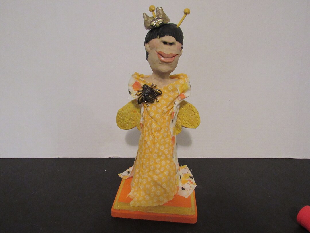 OOAK peculiar Peeps Queen Bee bee-atrice by Sherry Harrison - Etsy
