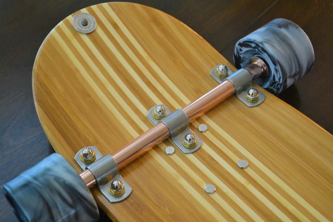 Lowered / Low Rider Skateboard + Wall Mount - Etsy