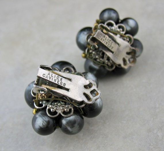 Vintage Alice Caviness Black Cats Eye Lucite Necklace… - Gem