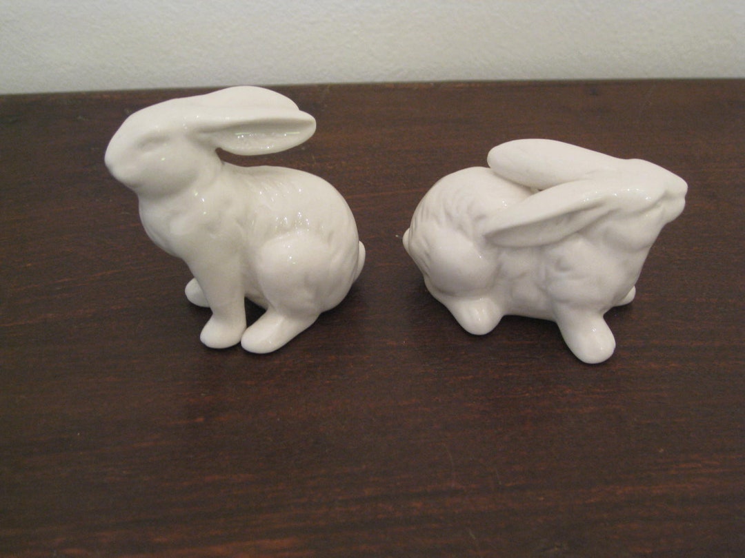 Pair of Vintage Porcelain Bunny Figures, Vintage OMC Japan Rabbit ...