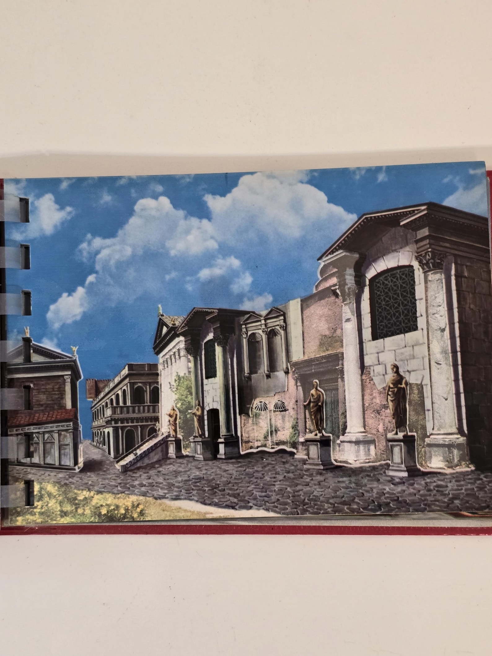 ROME Past and Present - A Guide to the Monumental Center of Ancient ...