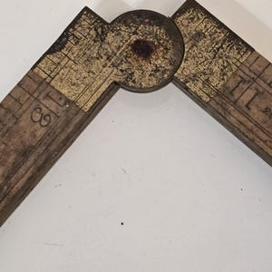 Warranted Boxwood No. 1163 Hockley Abbey 24" Folding Wooden Ruler With ...