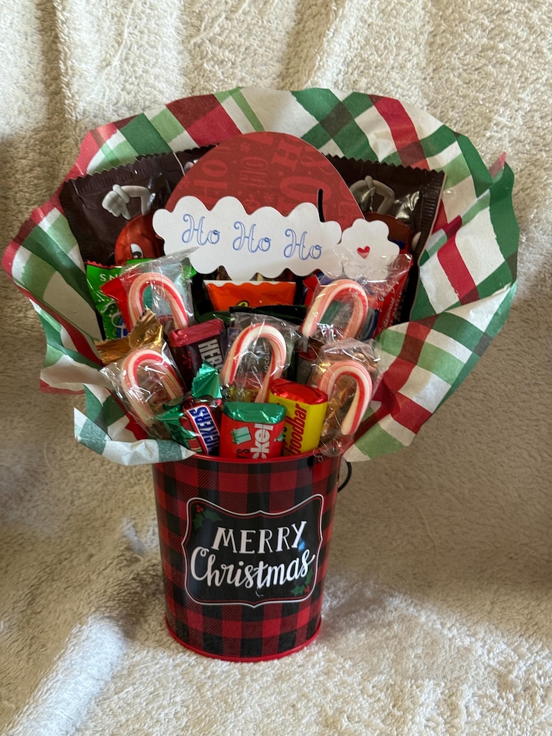 Small Christmas Candy Bouquet: Mini Christmas Pail With Assorted ...