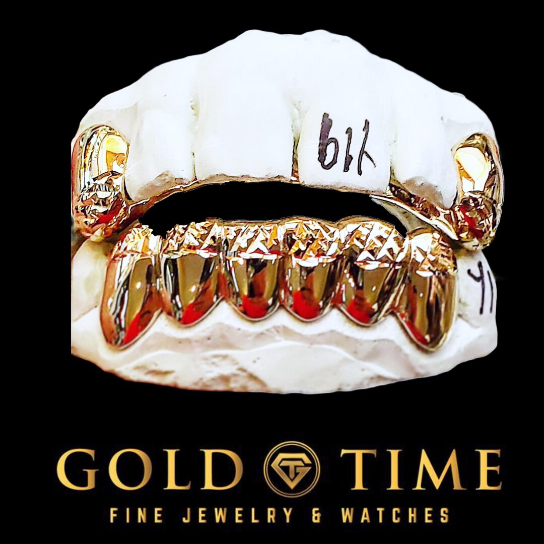 Custom Handmade Grillz - Solid Set With Trillion Diamond-cut Tips ...