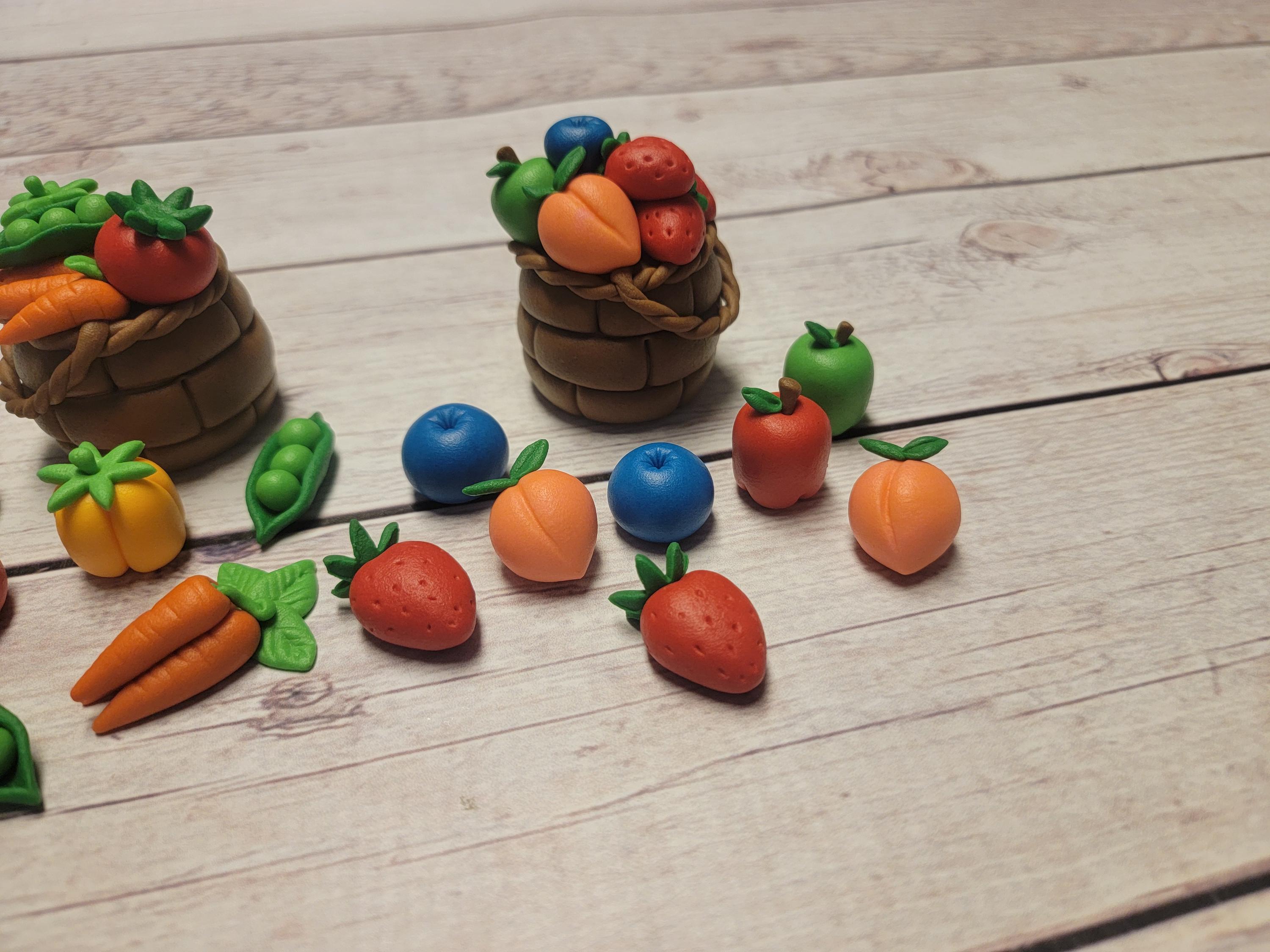 Fondant Fruit and Vegetable Cake Toppers - Veggie Cupcake Toppers ...
