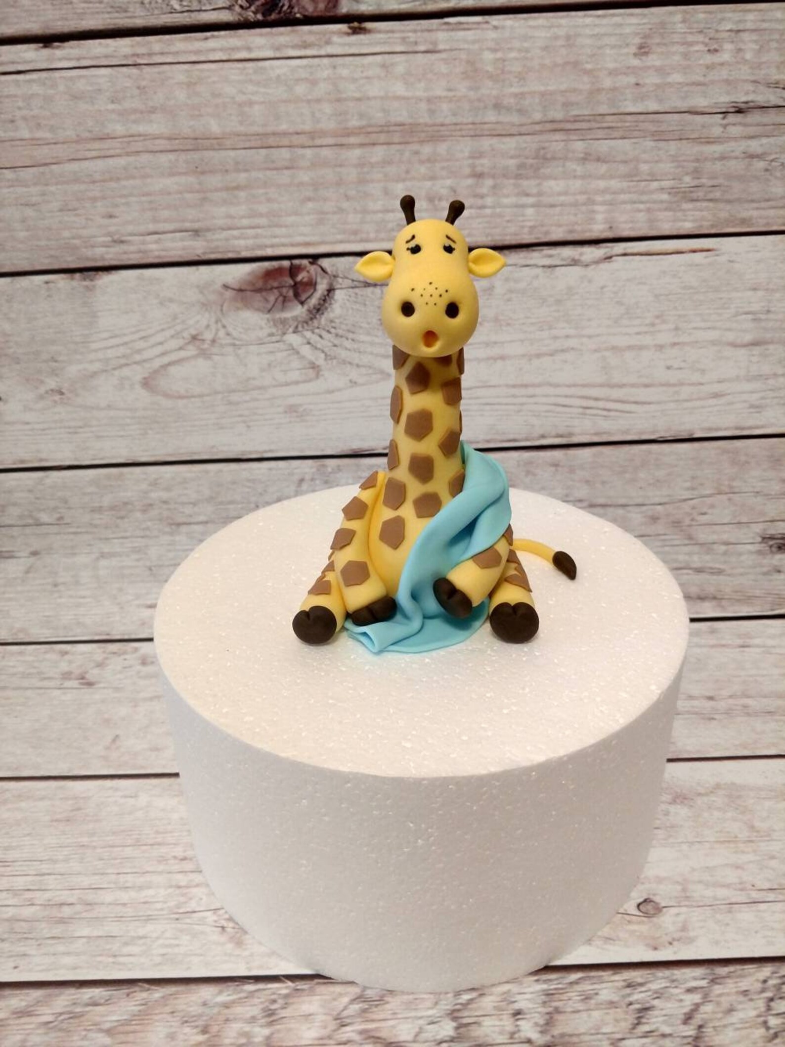 Fondant Giraffe Cake Topper - Giraffe Cake Topper - Fondant Giraffe ...