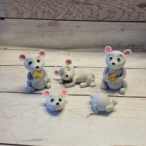 Fondant Mice Cake Toppers - Mouse Cake Topper - Fondant Mouse and ...