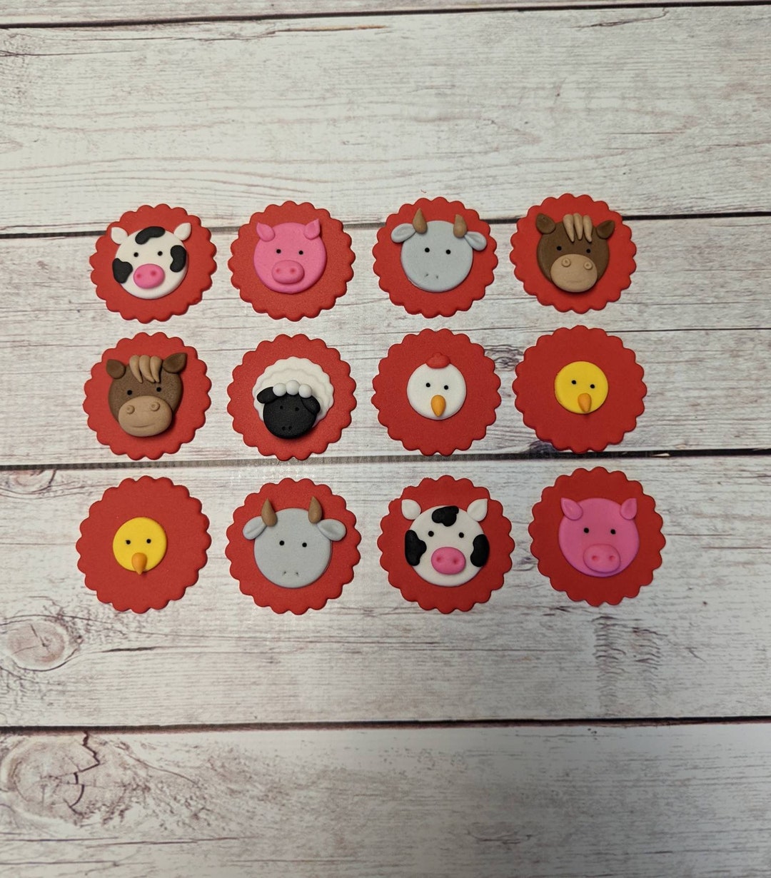 Fondant Farm Animals Cupcake Toppers - Fondant Farm Fondant Pig Cow ...