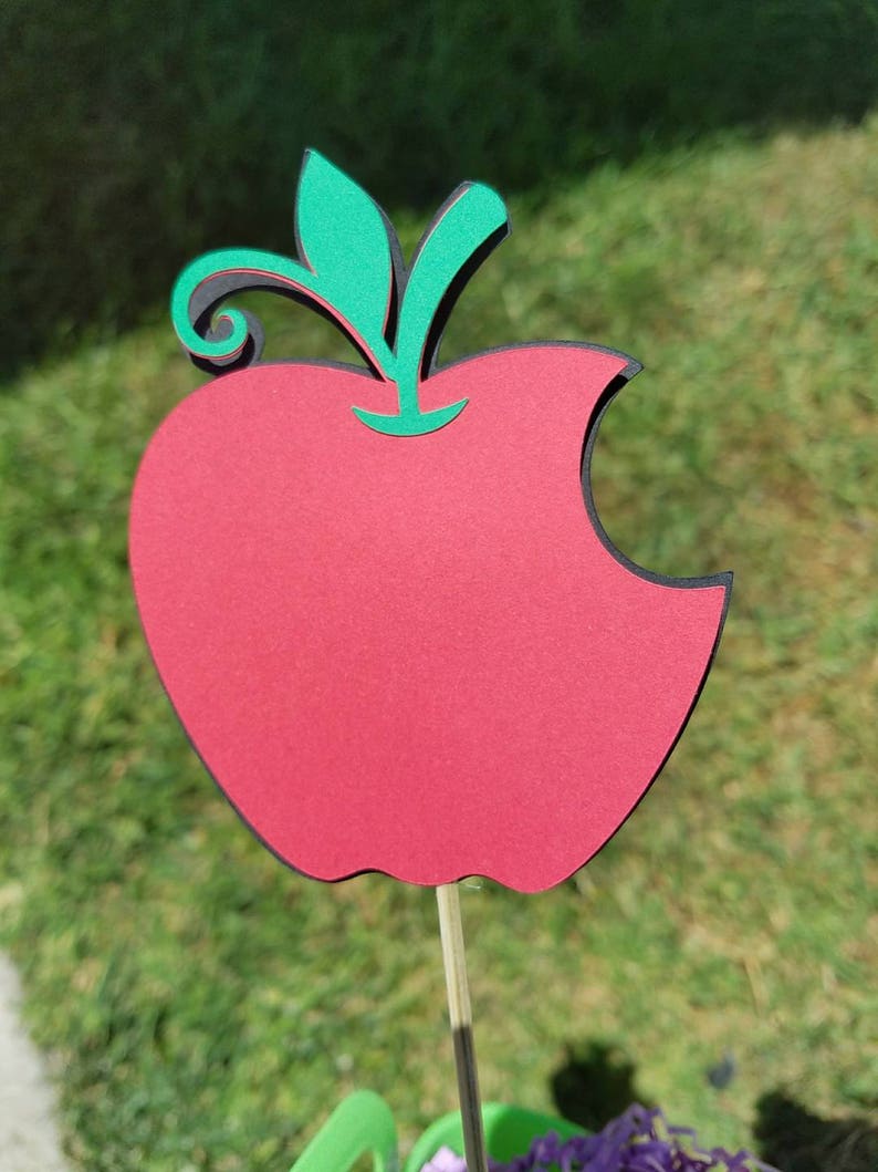 Snow White Party, Red Apple, Snow White Poison Apple - Etsy