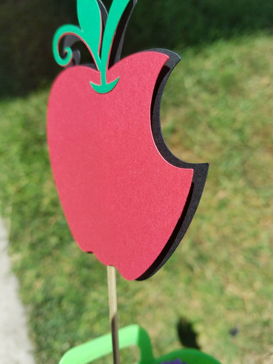 Snow White Party, Red Apple, Snow White Poison Apple - Etsy