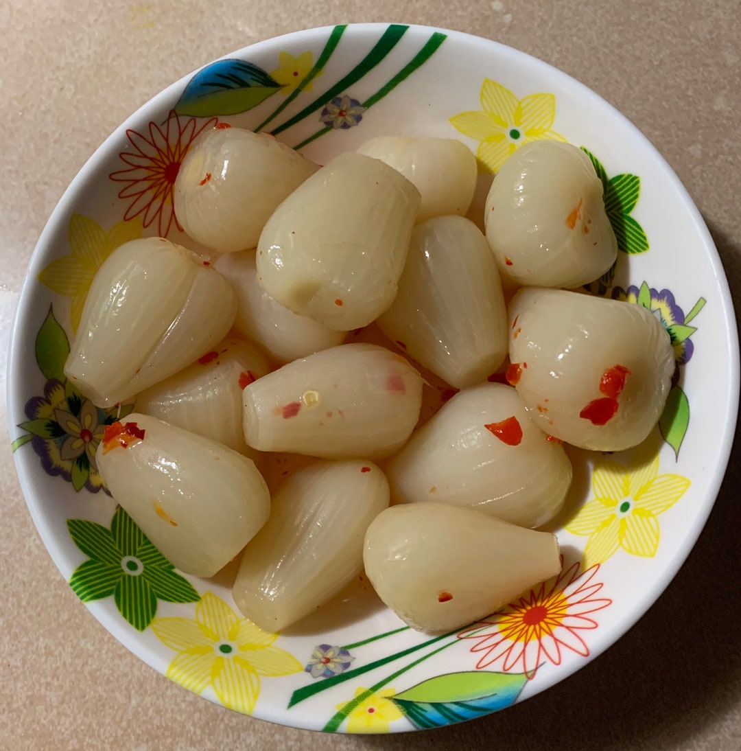 1 Lb Spicy Rakkyo Pearl Onion Pickled With Real Guam Boonie Peppers 1 ...