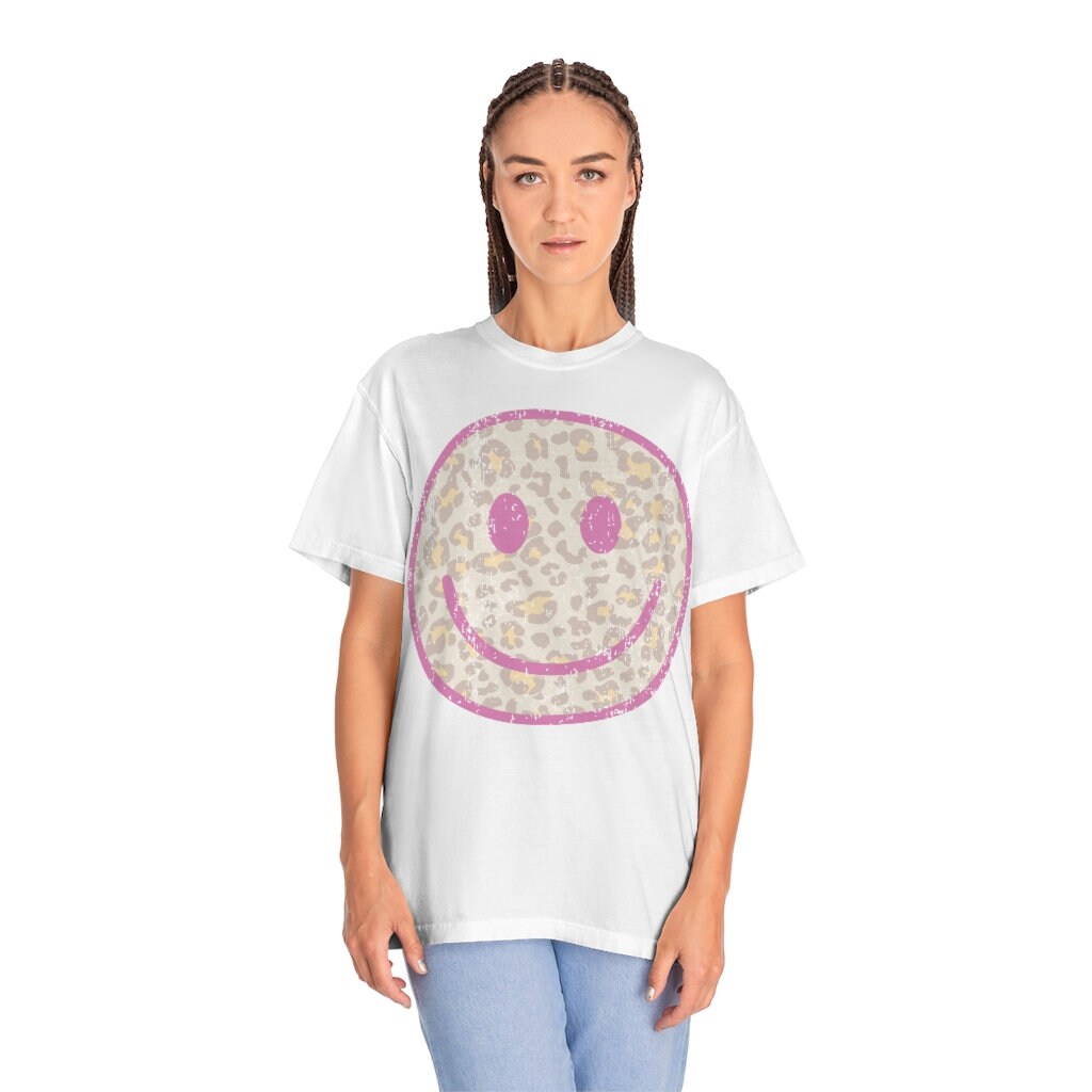Smiley Face T-shirt Preppy Oversized T-shirt Retro Graphic | Etsy