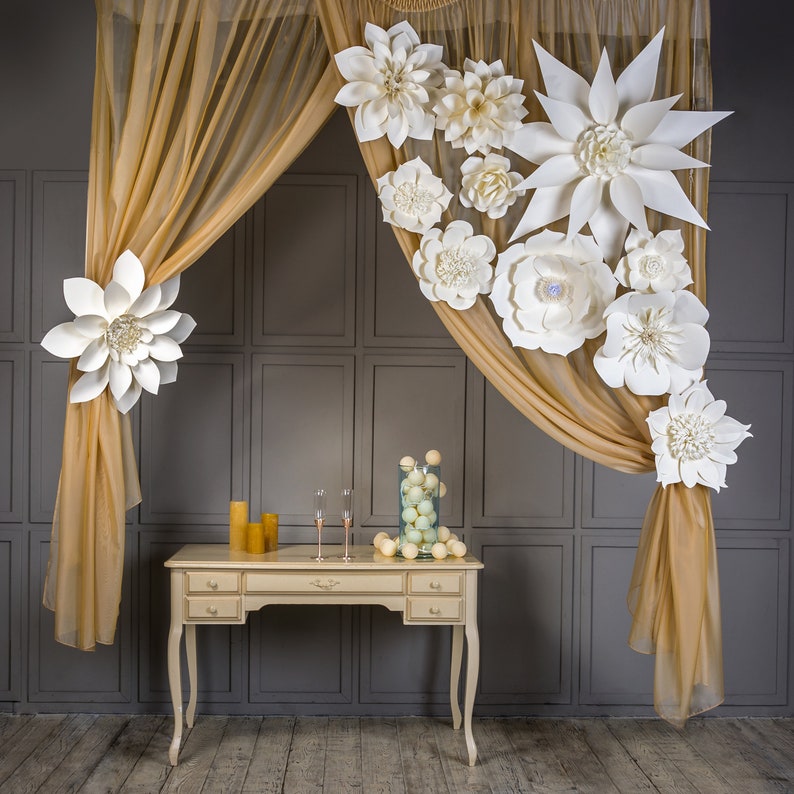 Giant Paper Flower Backdrop Large Paper Flowers Wedding - Etsy
