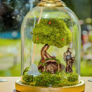 Hobbit Table Lamp, Bedside Lamp, Gandalf Miniature, Lord of the Rings ...