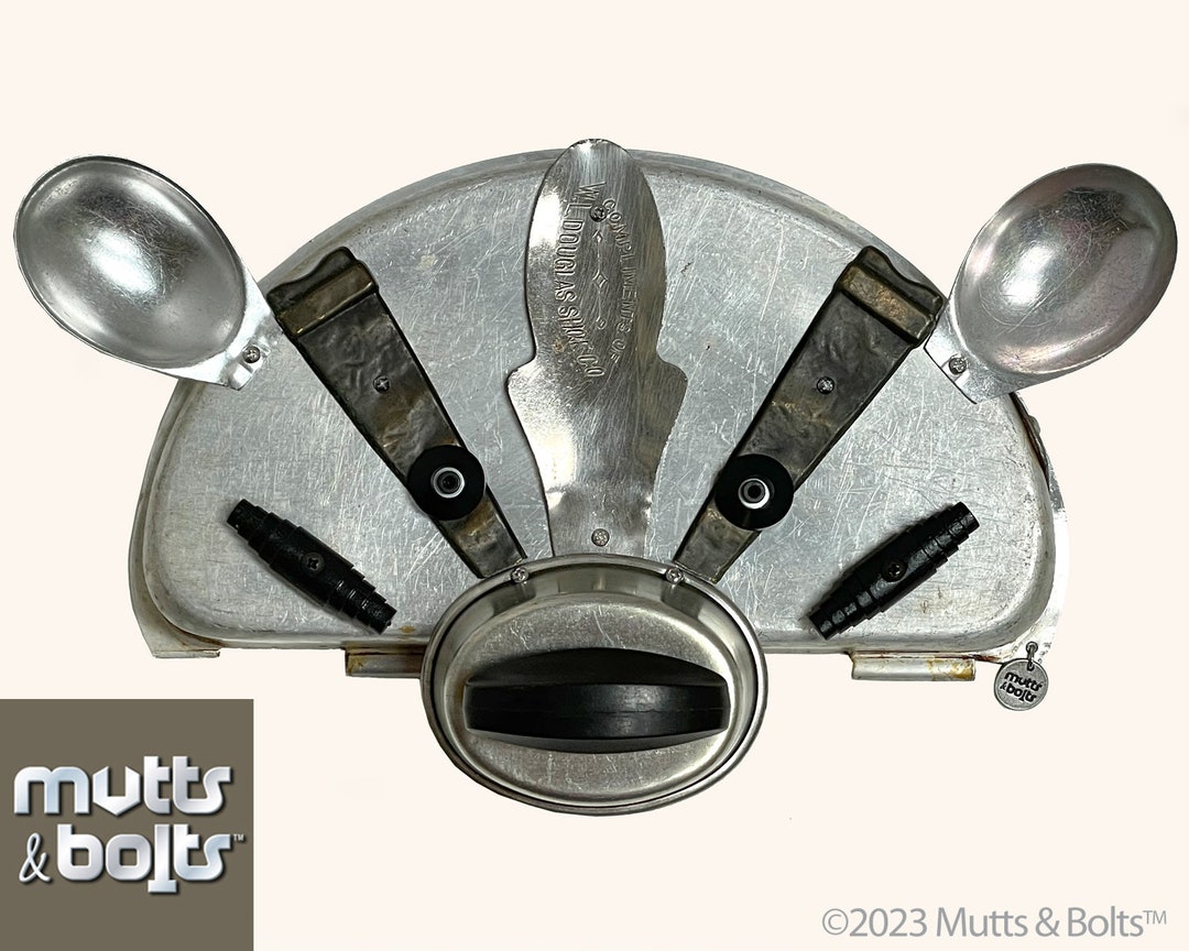 Metal Animal Sculpture/badger/upcycled - Etsy