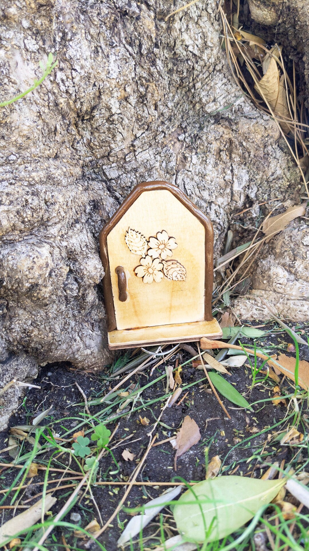 Fairy Door With Wooden Flowers | Miniature Pixie Door | Freestanding ...