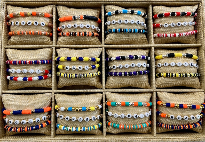Set of 3 NFL Team Bracelets - Etsy