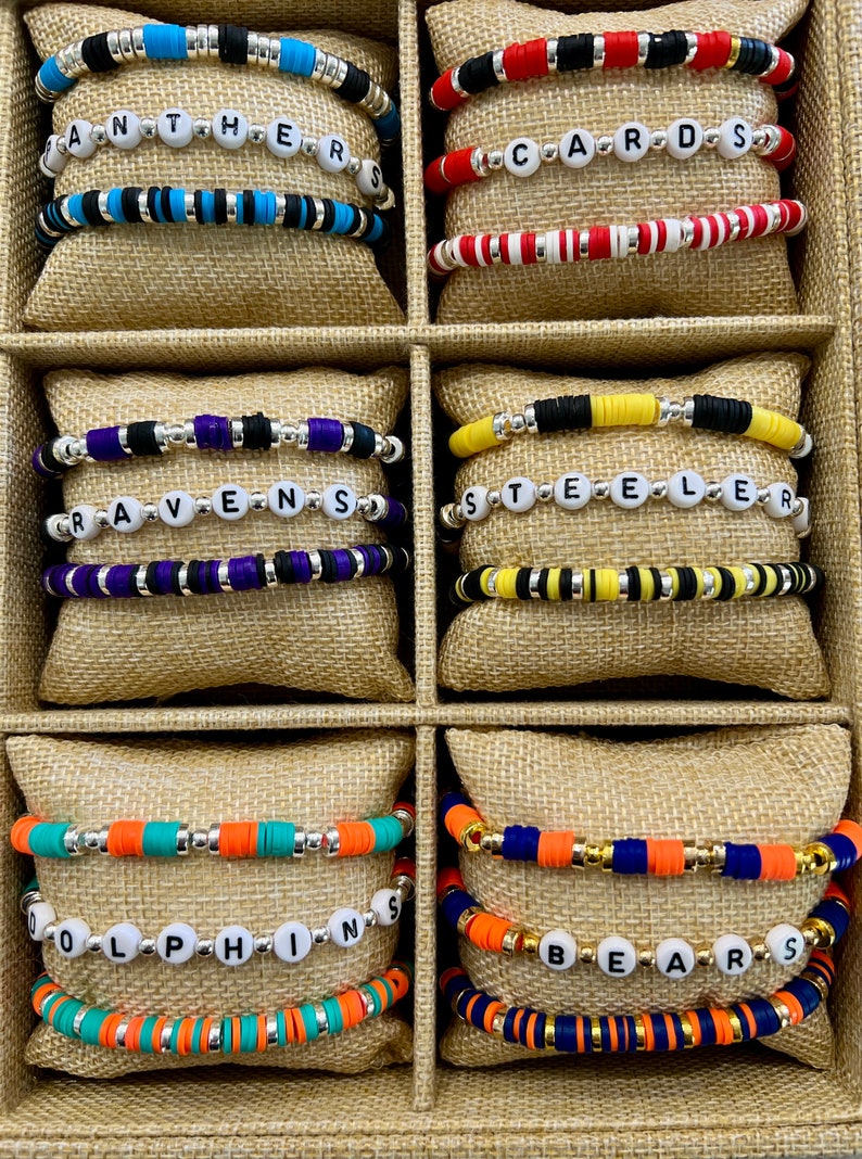 Set of 3 NFL Team Bracelets - Etsy