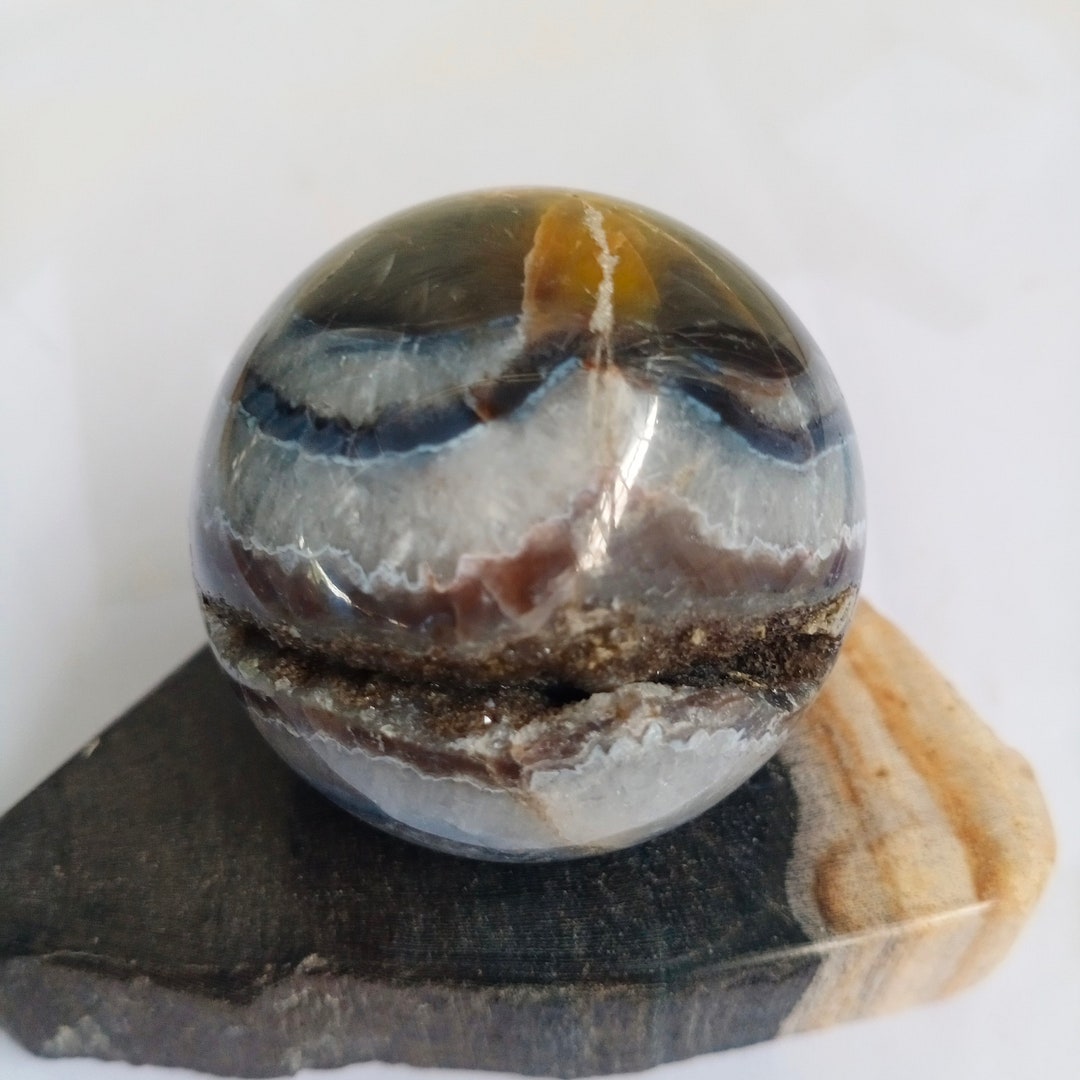 165 Gr 50 Mm Natural East Indonesian Agate Stone Quartz Sphere Crystal ...
