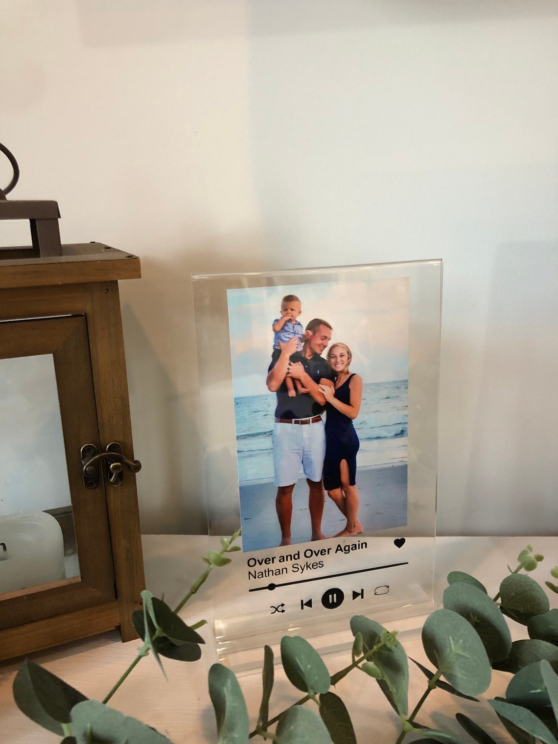 Photo Float Frame With Playing Music Song and Singer - Etsy