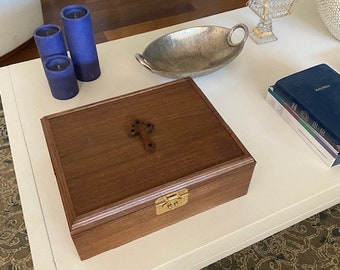 Vintage Cedar Wood Bible Box - Etsy