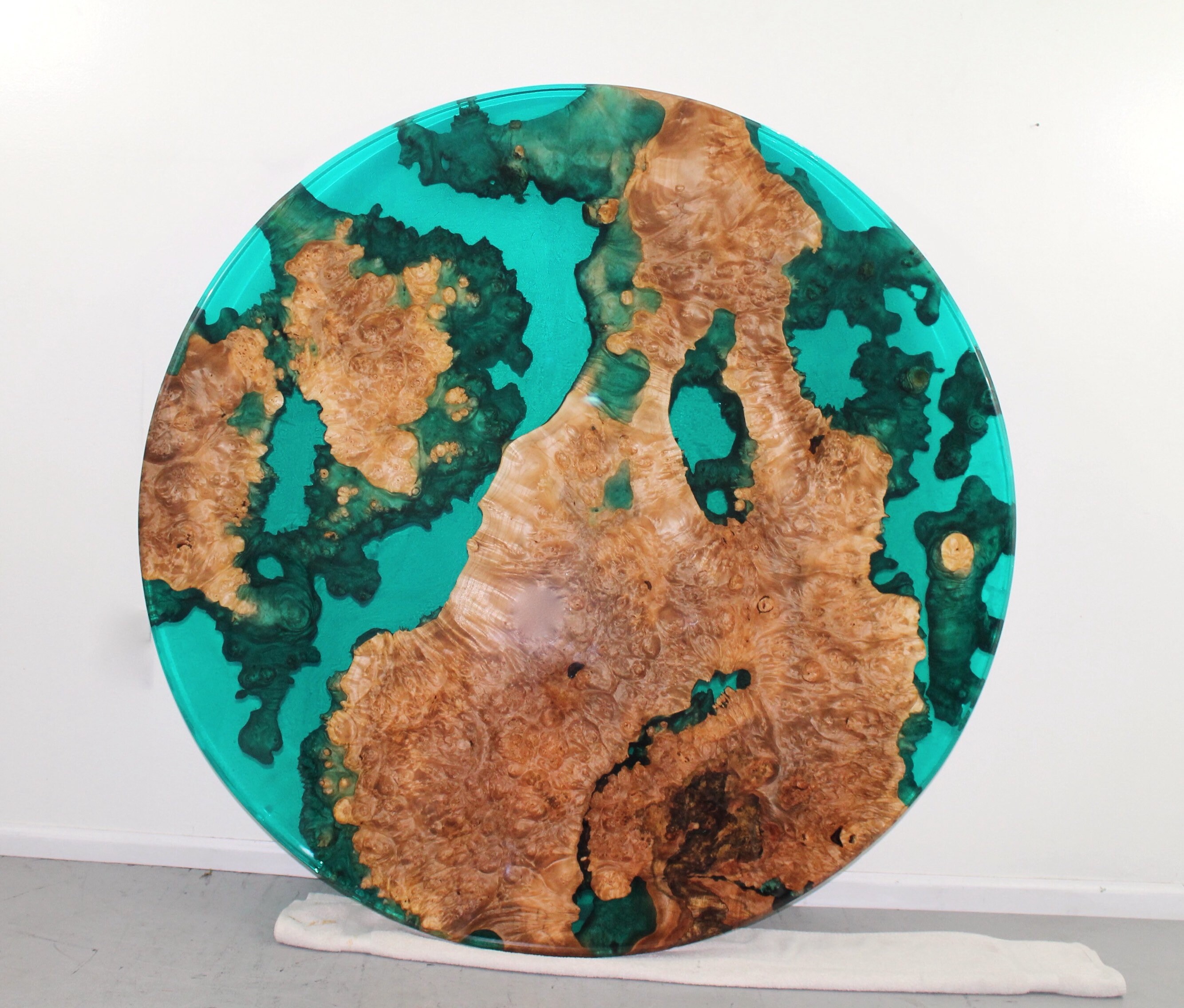 Round Resin River Table - Etsy