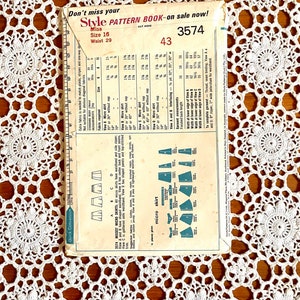 1972 Style 3574 Skirt Sewing Pattern - Etsy