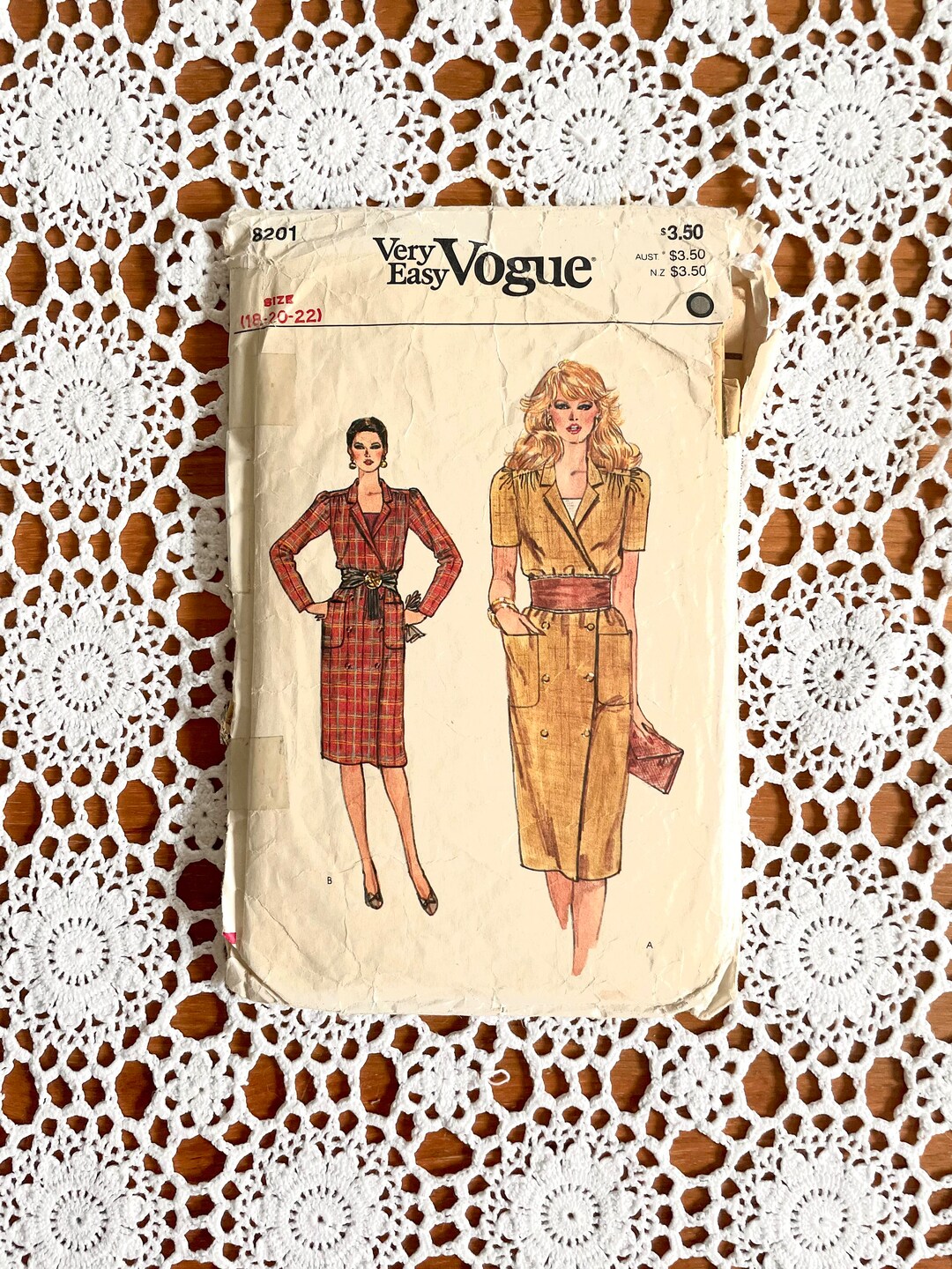 1980s Very Easy Vogue 8201 Dress Sewing Pattern - Etsy