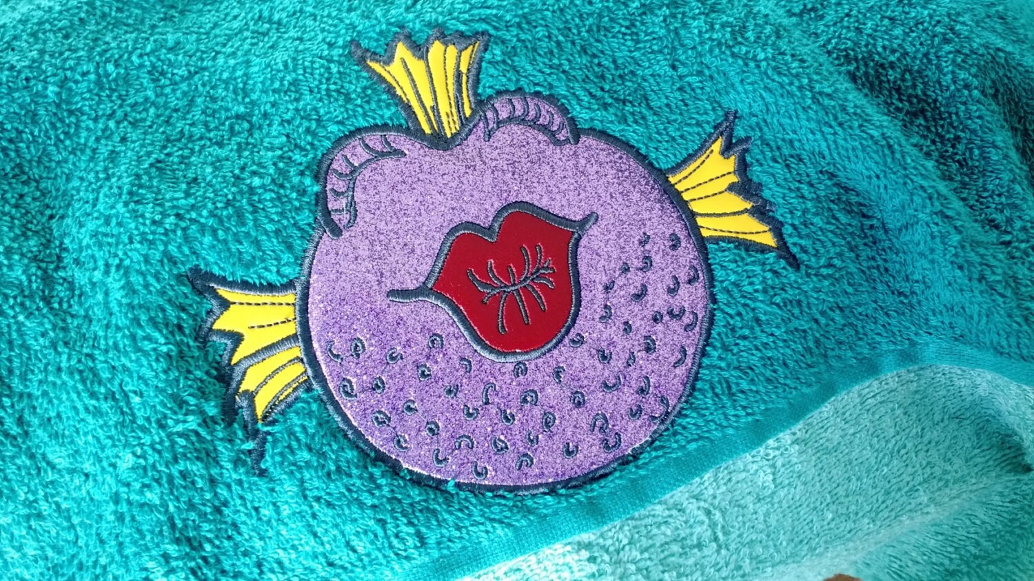 Francesca the Kissy Fish Applique 3 Sizes - Etsy