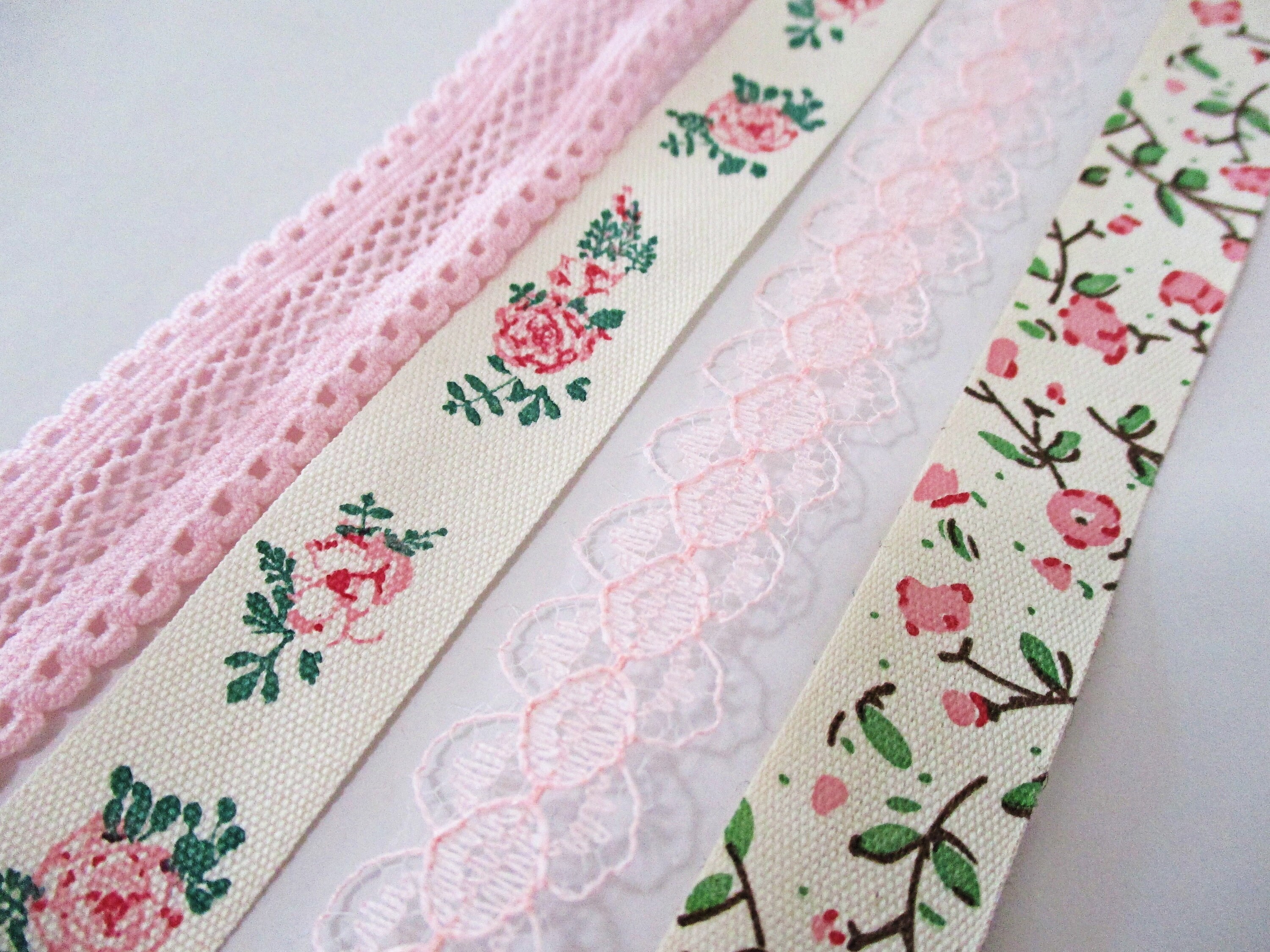 25 Yards Shabby Chic Pink Ribbon and Lace Printed Cotton - Etsy