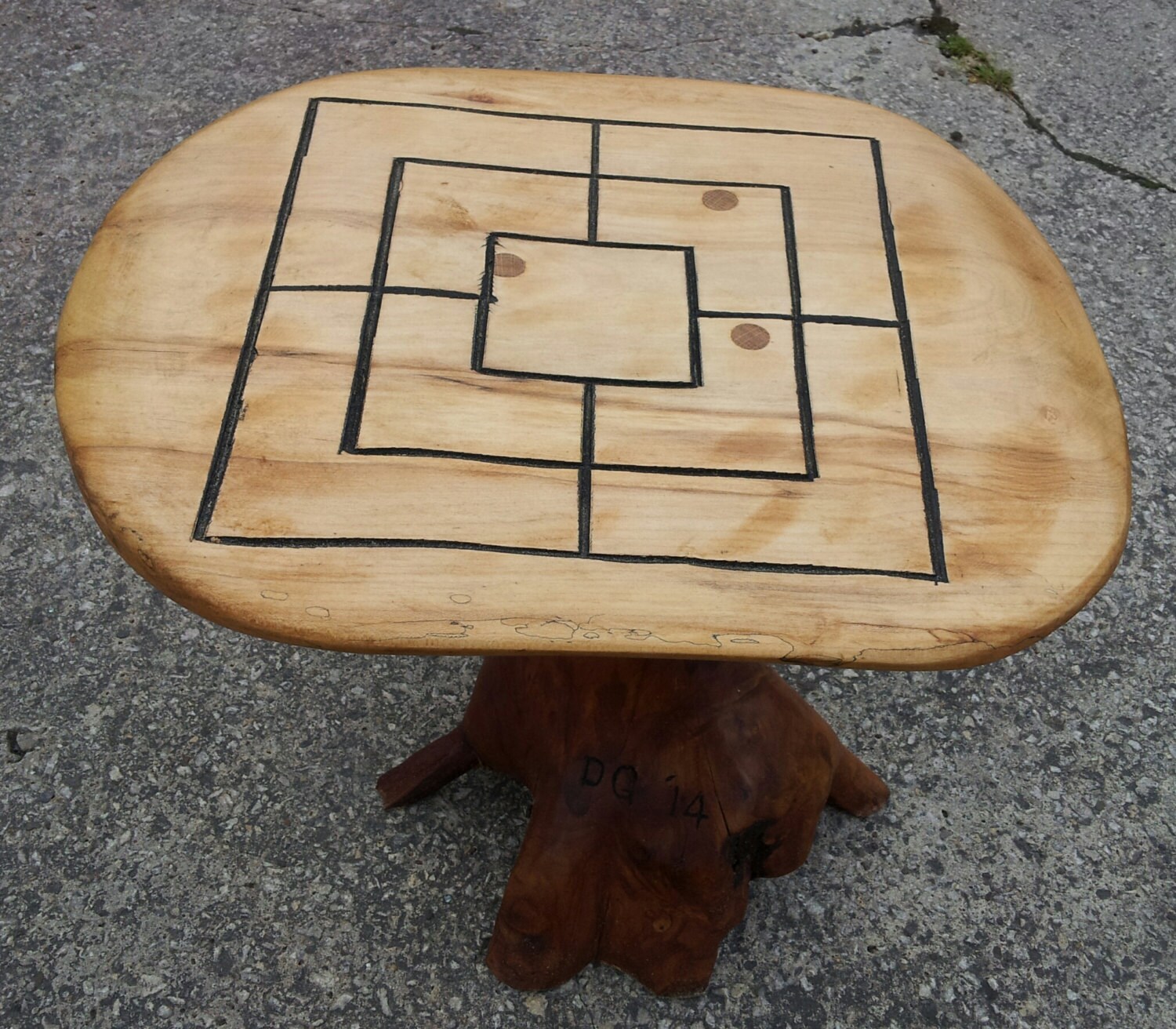 Nine Men's Morris Game Table - Etsy