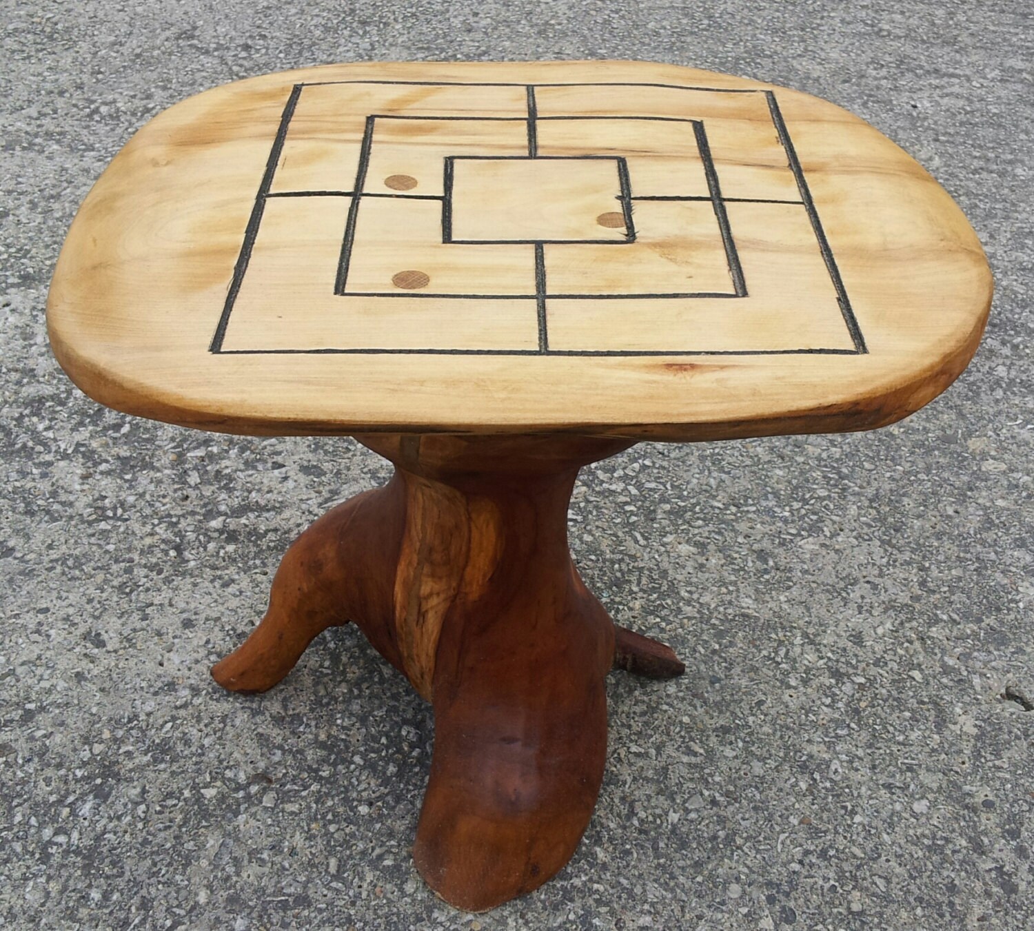 Nine Men's Morris Game Table - Etsy