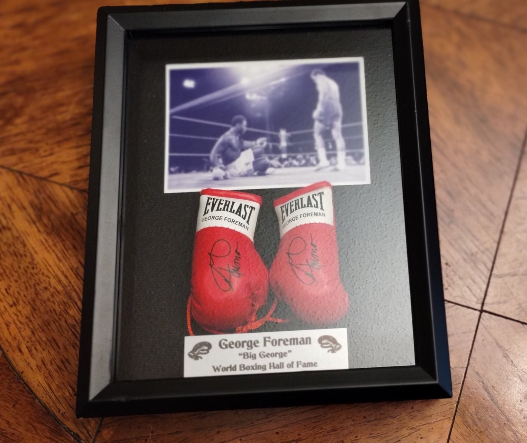 George Foreman Vs Joe Frazier Boxing Display - Etsy