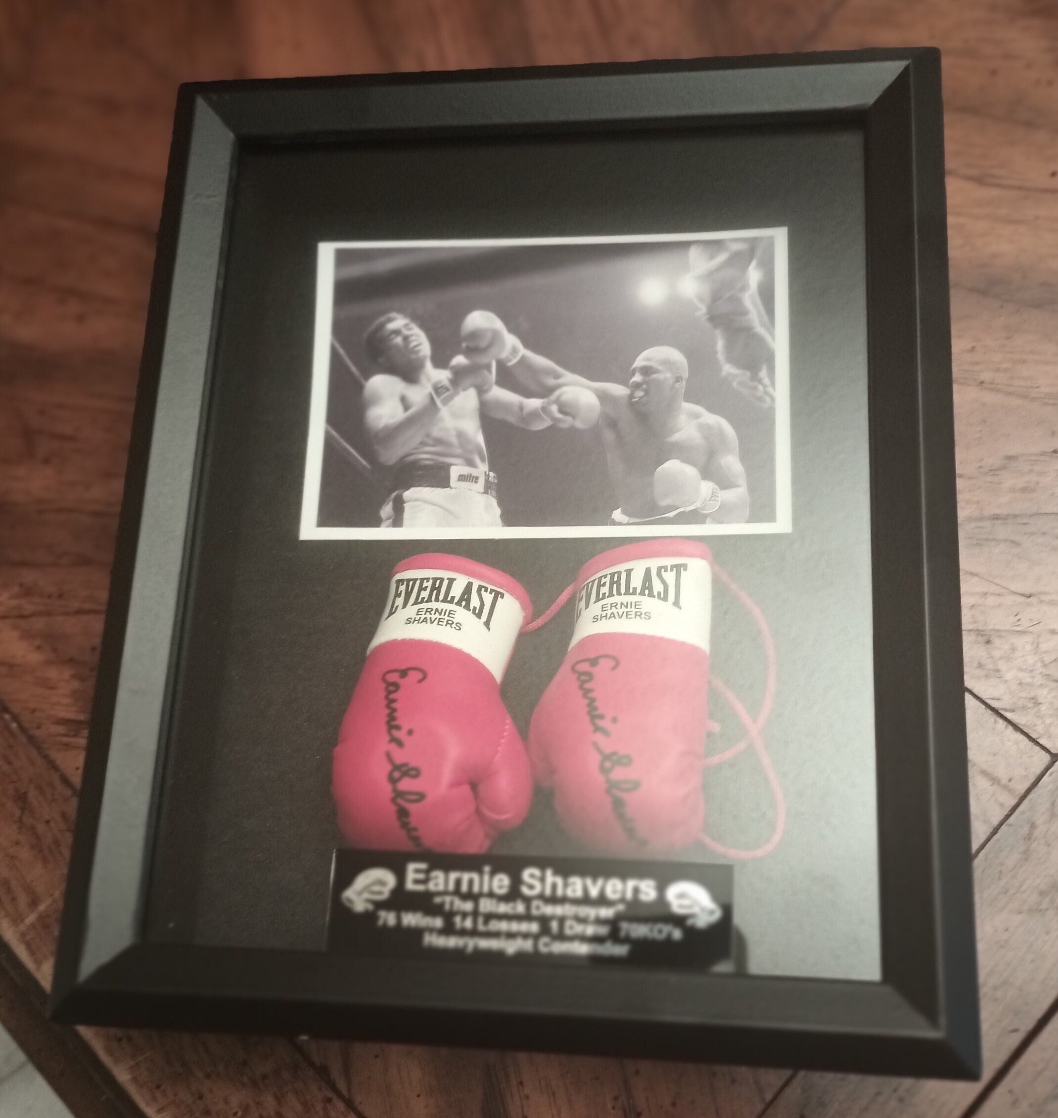 Earnie Shavers Boxing Display - Etsy