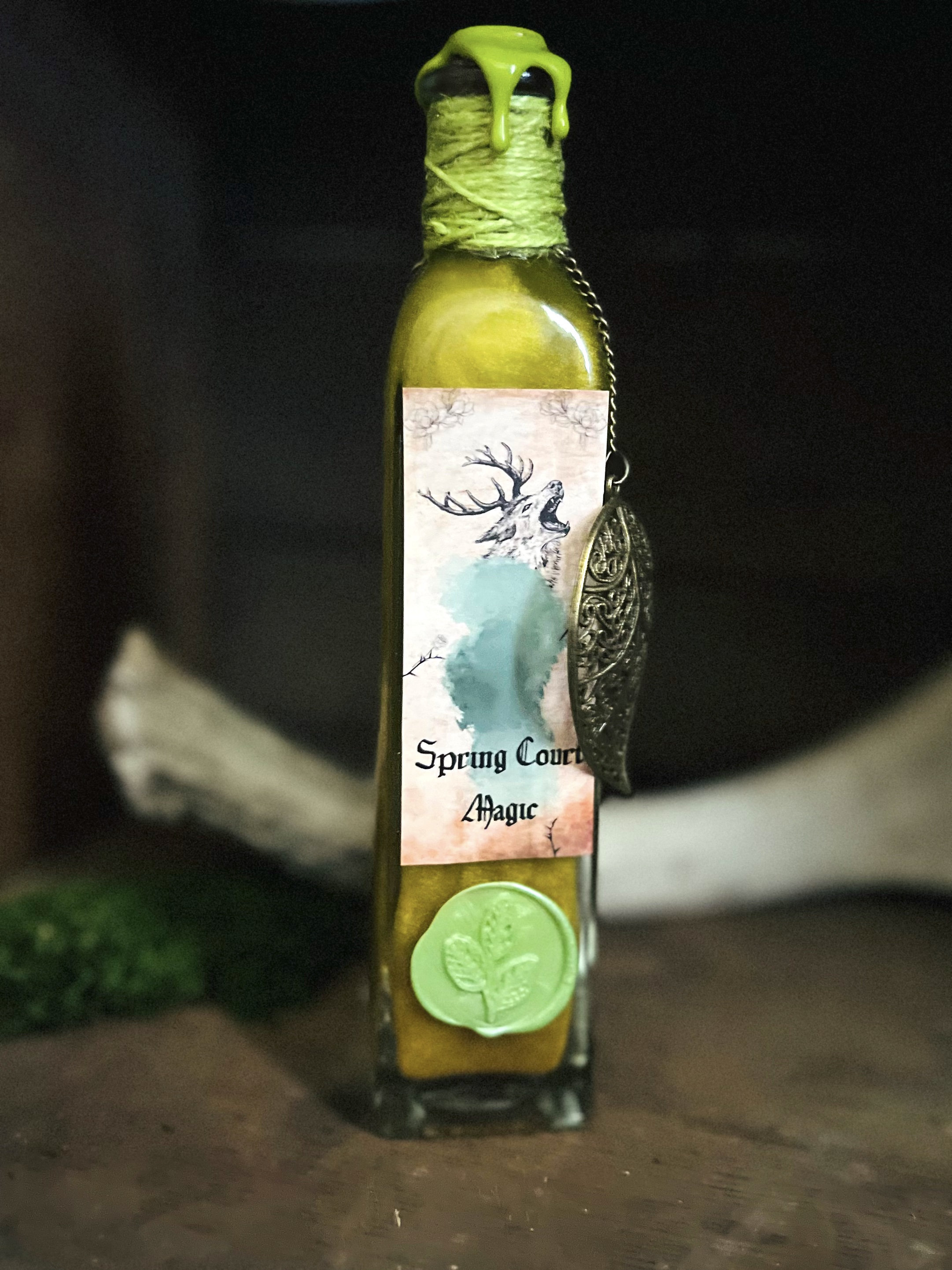 Spring Court Magic ACOTAR ACOMAF A Court of Thorns and Roses Green ...