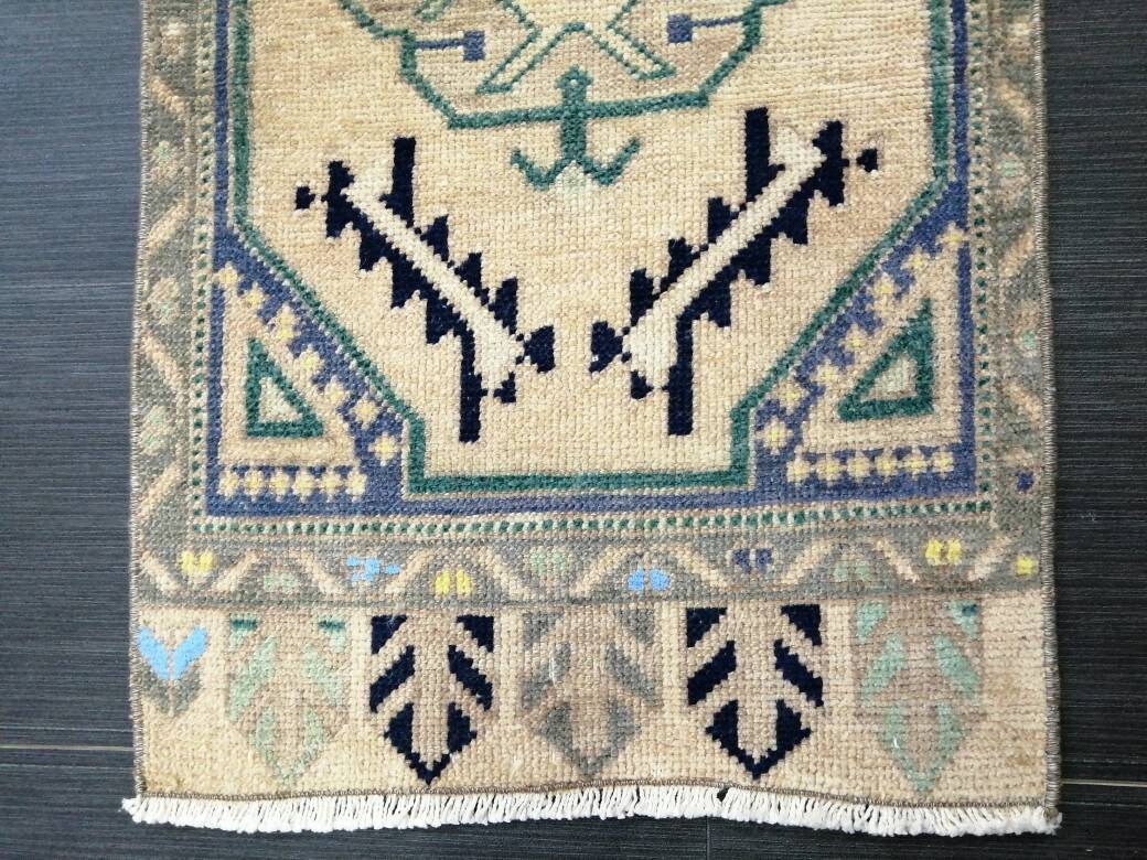 Vintage Turkish Rug Mini Rug Small Area Rug Pink Turkish Rug Oushak Rug ...