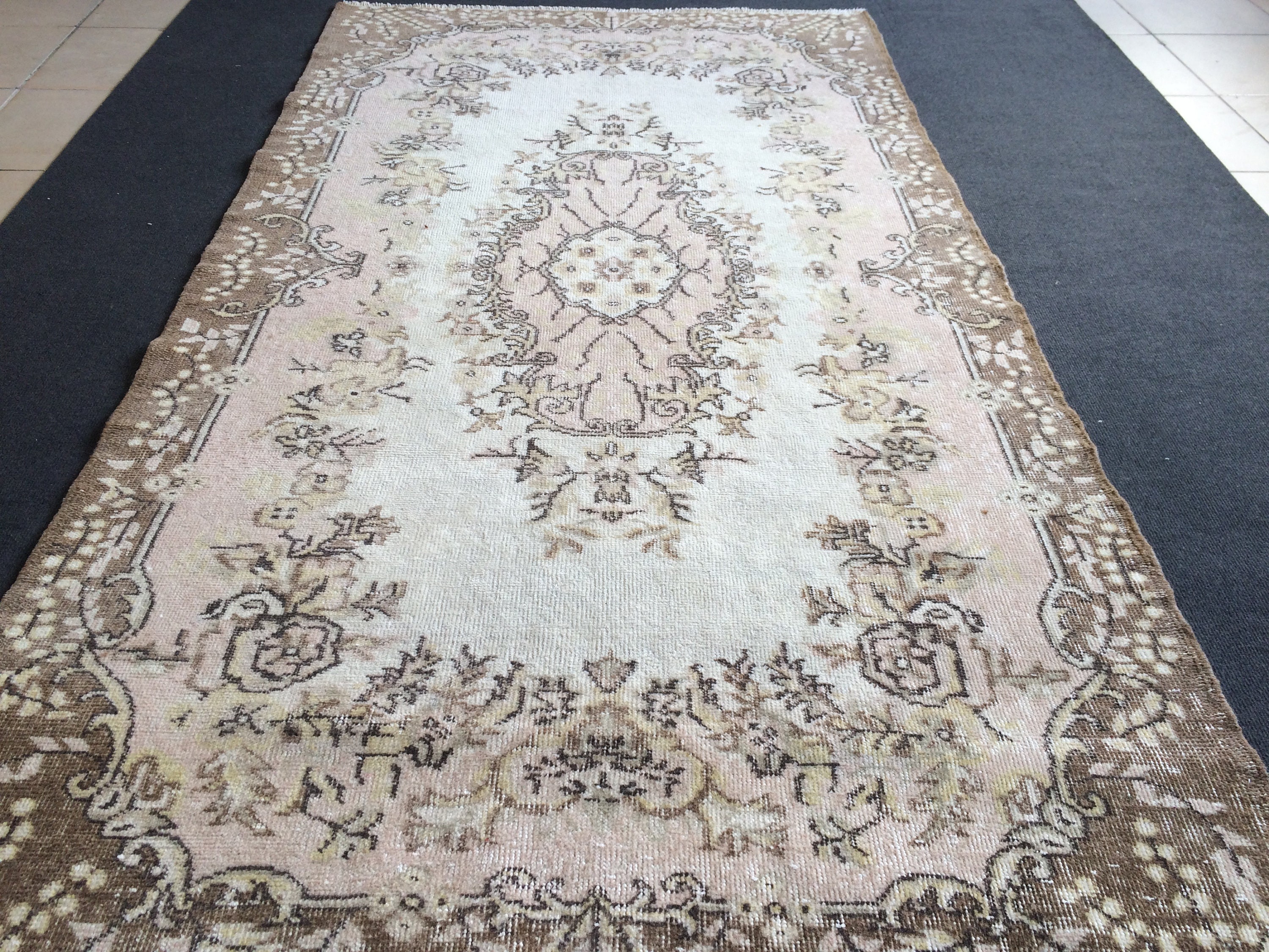 Vintage living room rug Earth Tones Rugpastel rugs Turkish | Etsy