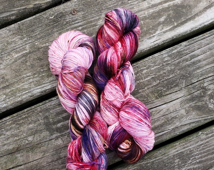 Tempest Heart Hand Dyed Yarn Superwash Italian Fingerling Yarn Merino ...