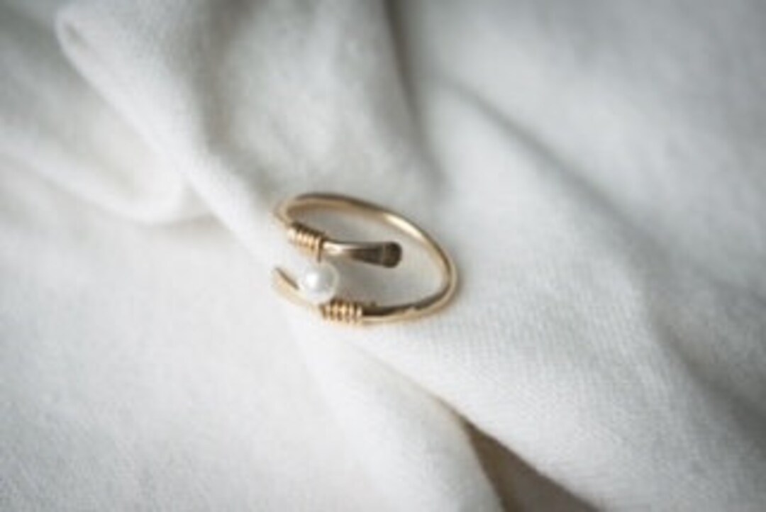 GOLD Fidget Ring - Etsy