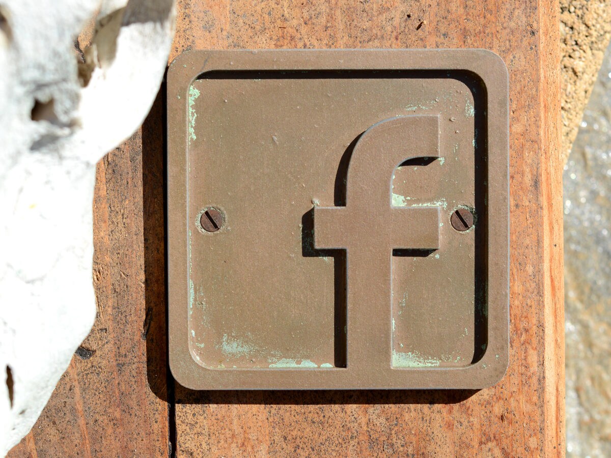 FACEBOOK LOGO Door Sign Like Us. Bronze Resin wall plaque. | Etsy