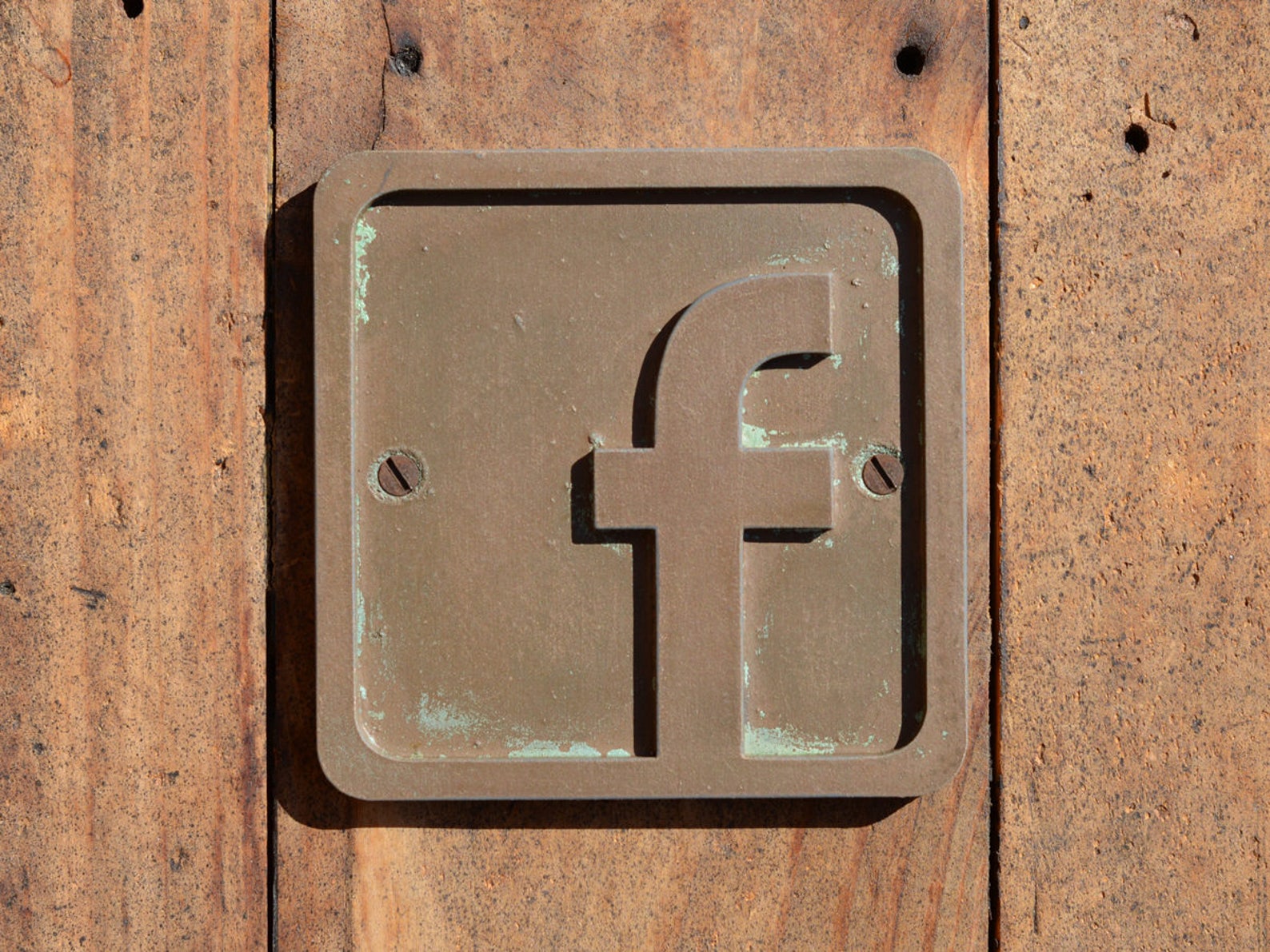 FACEBOOK LOGO Door Sign Like Us. Bronze Resin wall plaque. | Etsy