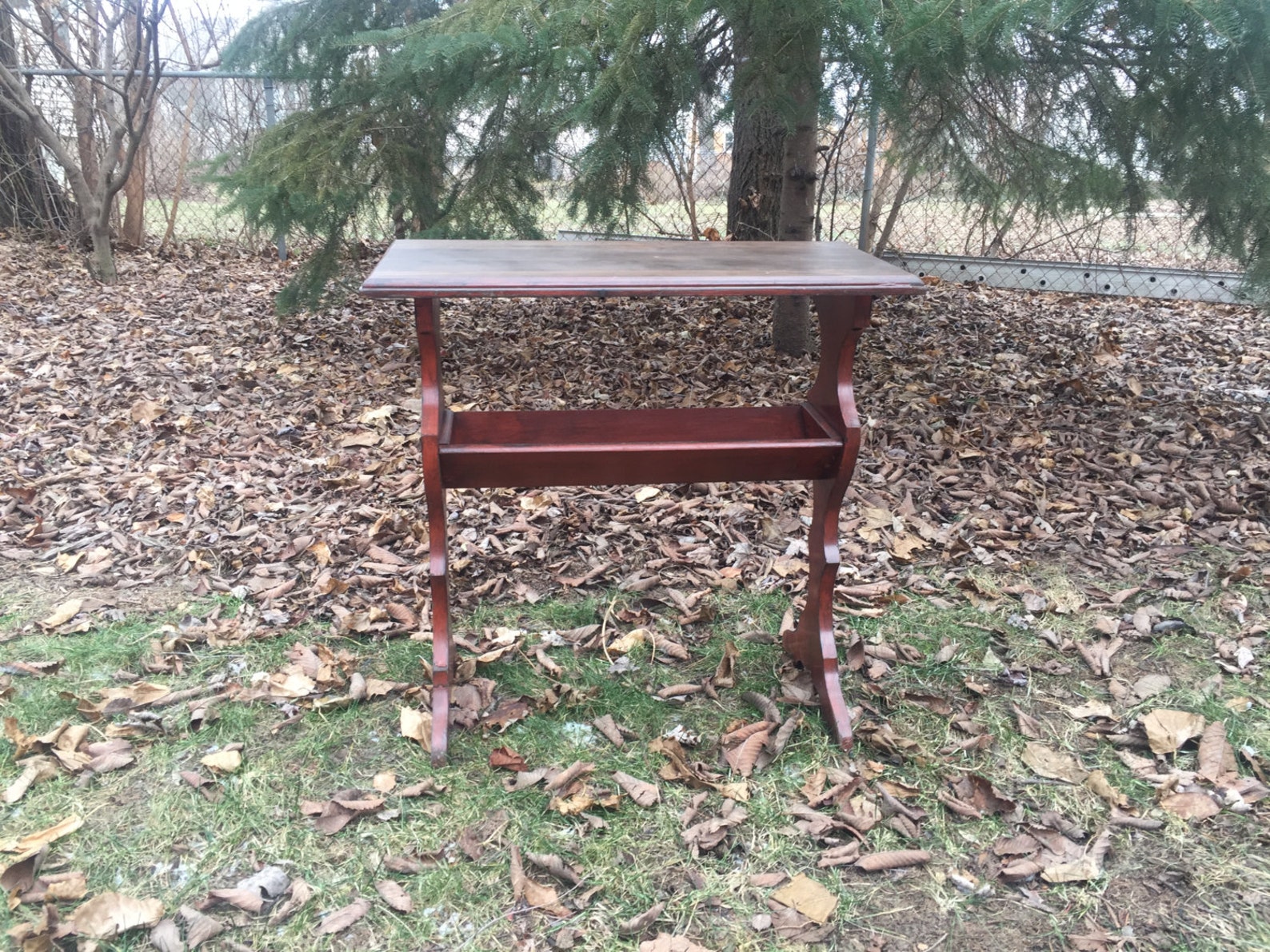 Magazine Rack Table - Etsy