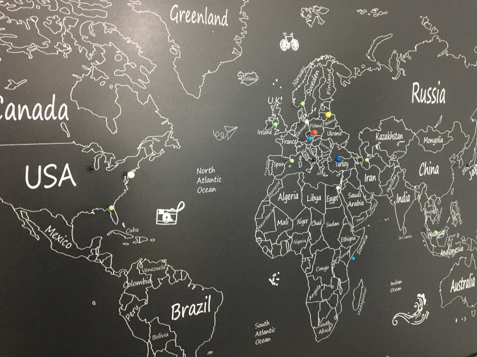 Black World Map Pinboard Push Pins Travel Map Traveller Gift | Etsy