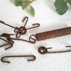 Antique Rusty Metal Bed Tension Springs Connectors Salvage Iron Craft ...