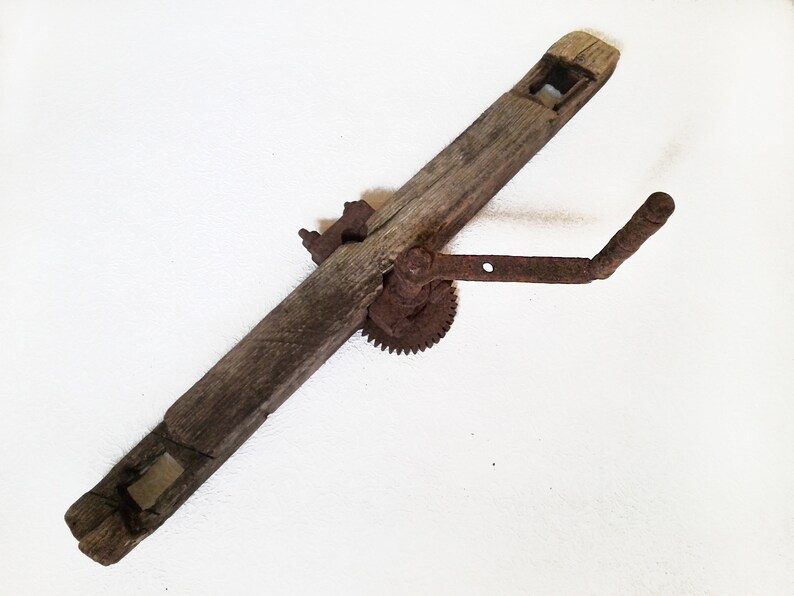 Antique Rusty Metal Hand Crank Old Wood Craft Art Supply Salvage ...