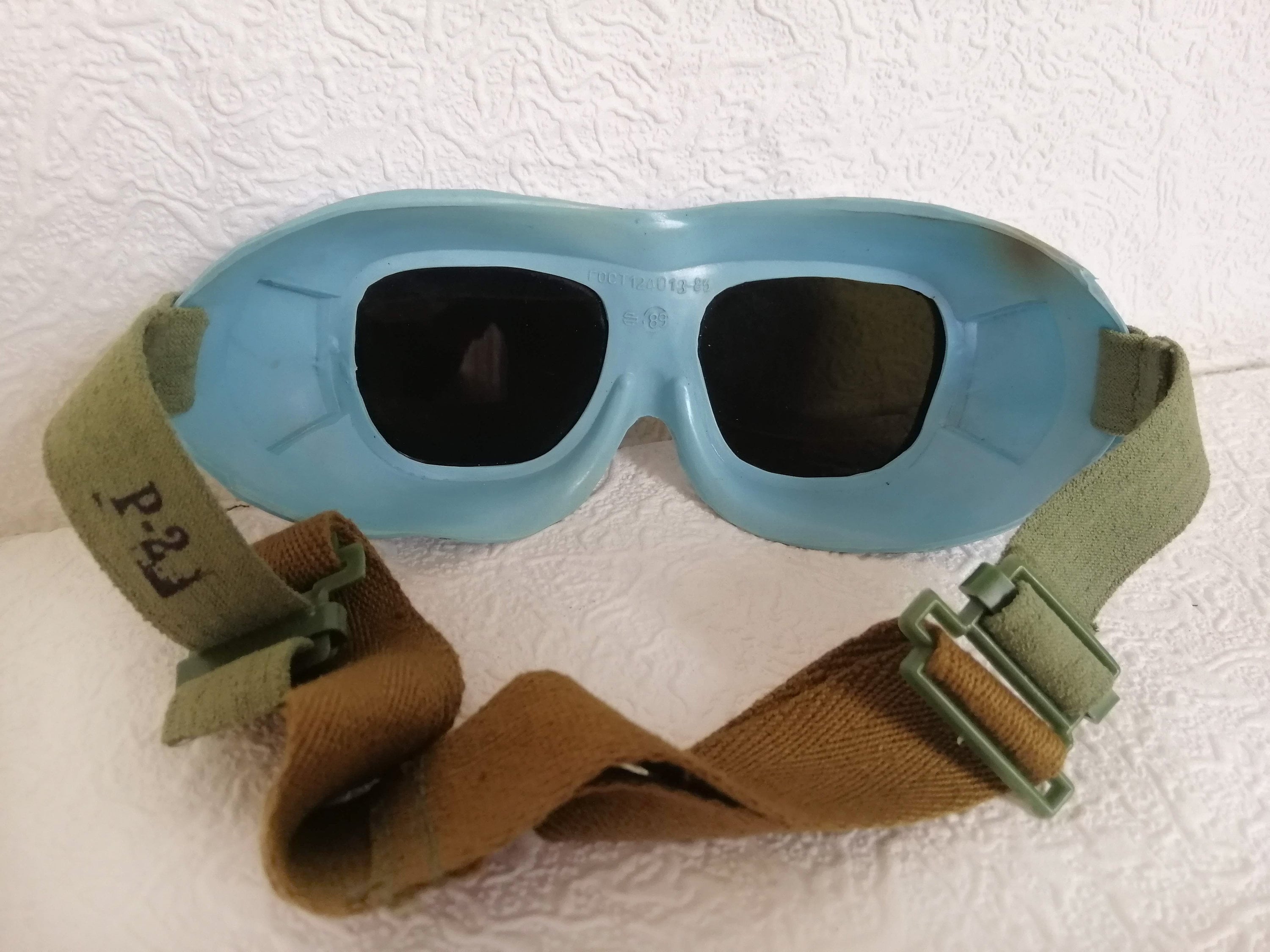 Vintage Safety Goggles Dark Glass Blue Rubber Worker Industrial Eye ...