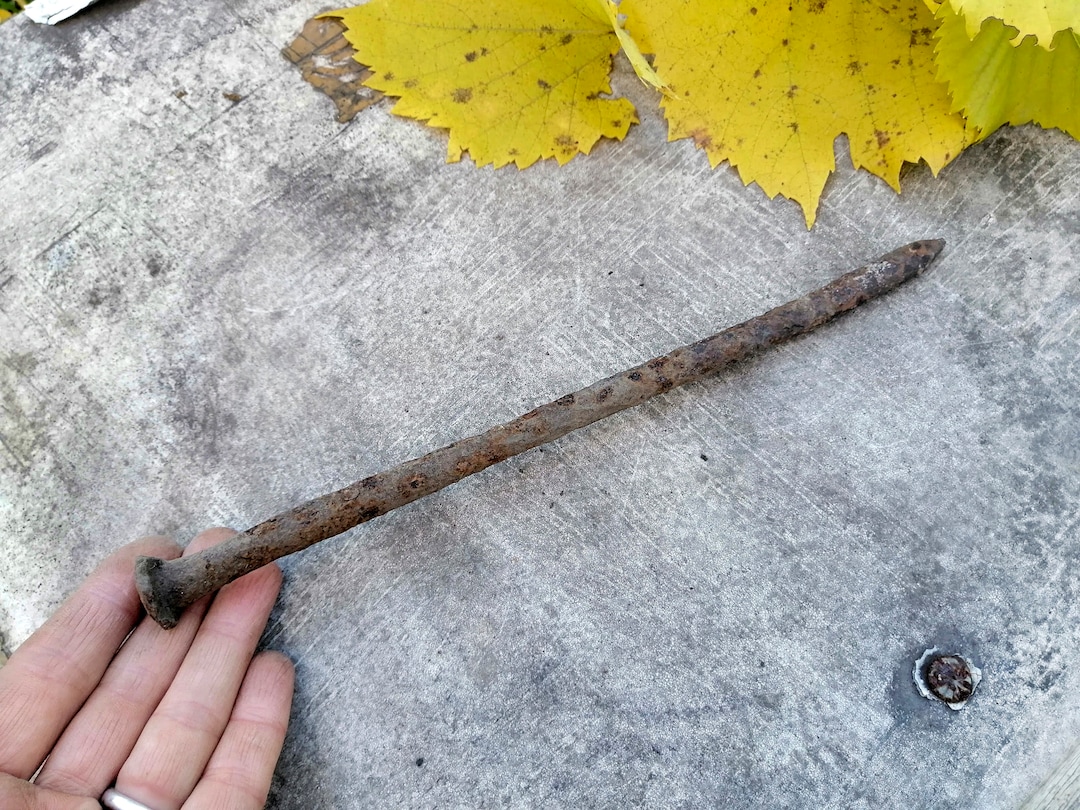 Antique Rusty Spike Nail Big Rusted Metal Iron Industrial Decor Genuine ...