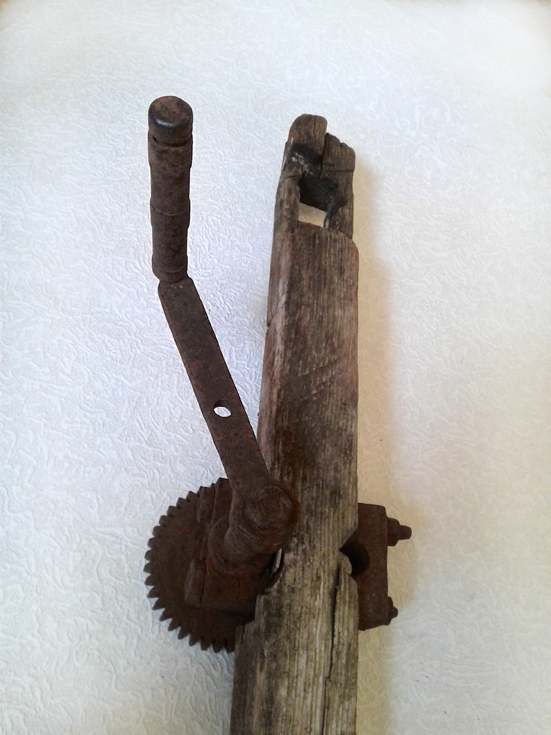 Antique Rusty Metal Hand Crank Old Wood Craft Art Supply Salvage ...