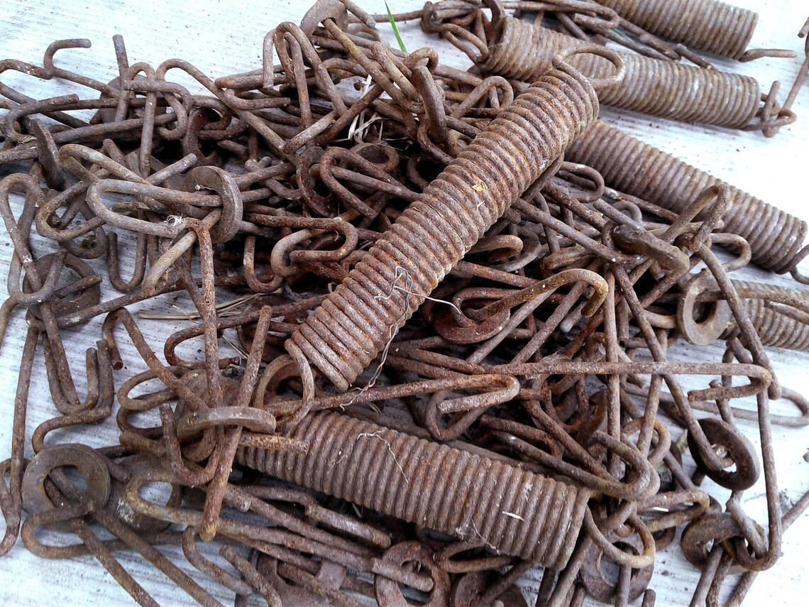 Antique Rusty Metal Bed Tension Springs Connectors Salvage Iron Craft ...
